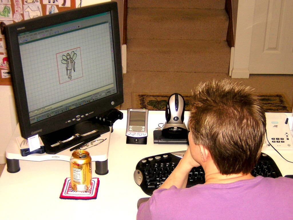 How to learn to digitize embroidery designs - Machine Embroidery Geek