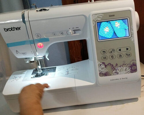 Brother SE600 Review: an embroidery / sewing machine for beginners