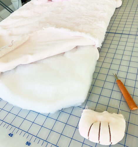 Machine embroidery on faux fur - Machine Embroidery Geek