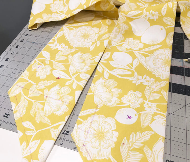 How to make a monogrammed wreath sash