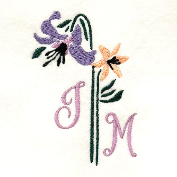 Pair of daylilies - Machine Embroidery Geek