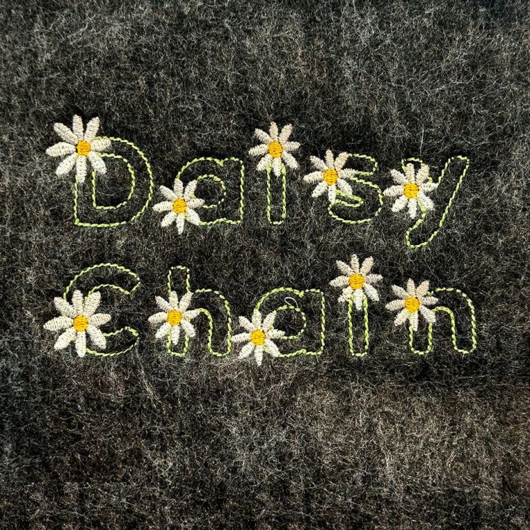 Daisy Chain Embroidery Font